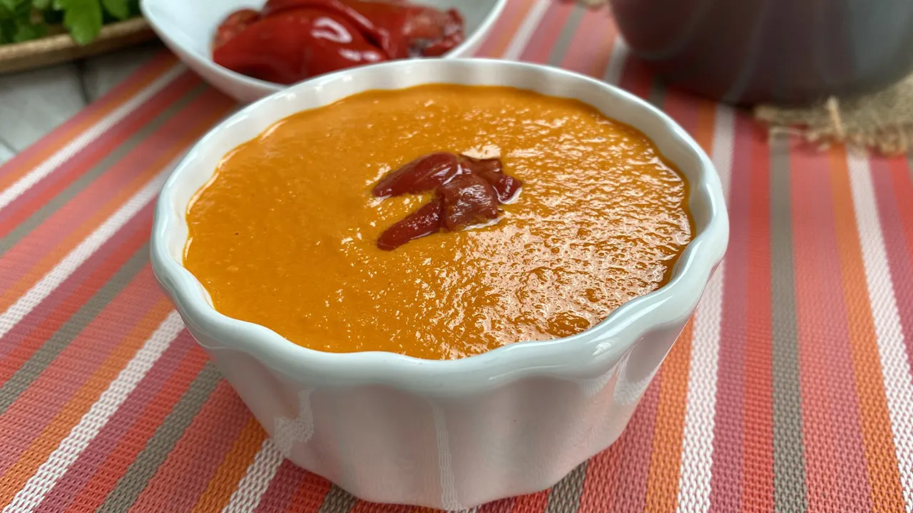 Como preparar una salsa de pimientos del piquillo